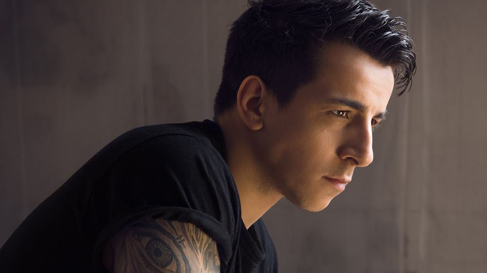 Queres ir aos Açores, com a RFM, a um concerto do Fernando Daniel? - RFM